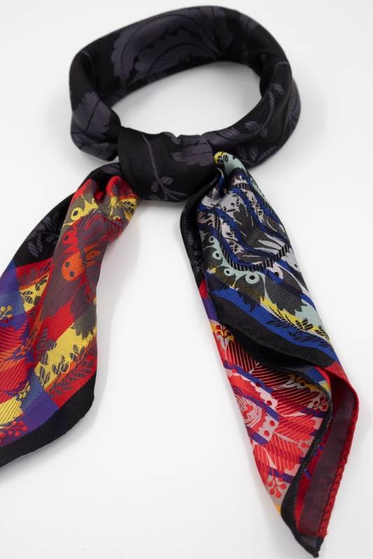 Silkeskjerf Millenium 12 - Huldra Bunader